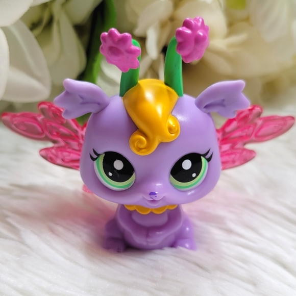 Littlest Pet Shop | Toys | 2 Littlest Pet Shop Lps Purple Lilac Fairy ...